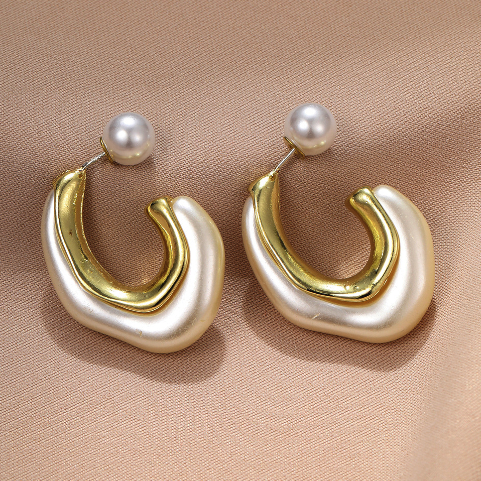 Off-white Irregular Shaped Pearl C-shaped High-end Fashion Simple Retro ...